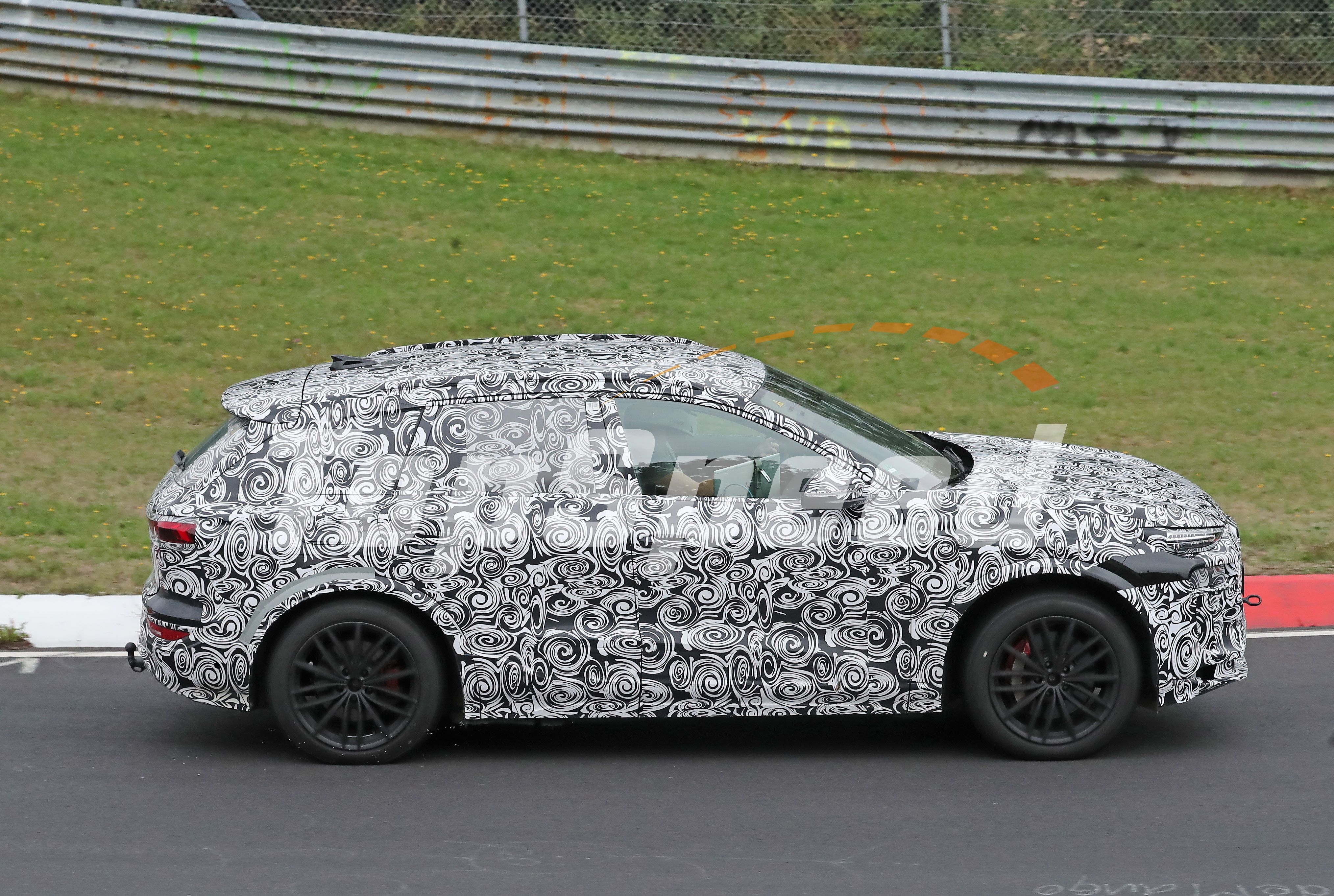 Spy Shots: An Early Look At the Audi RS Q6 E-Tron