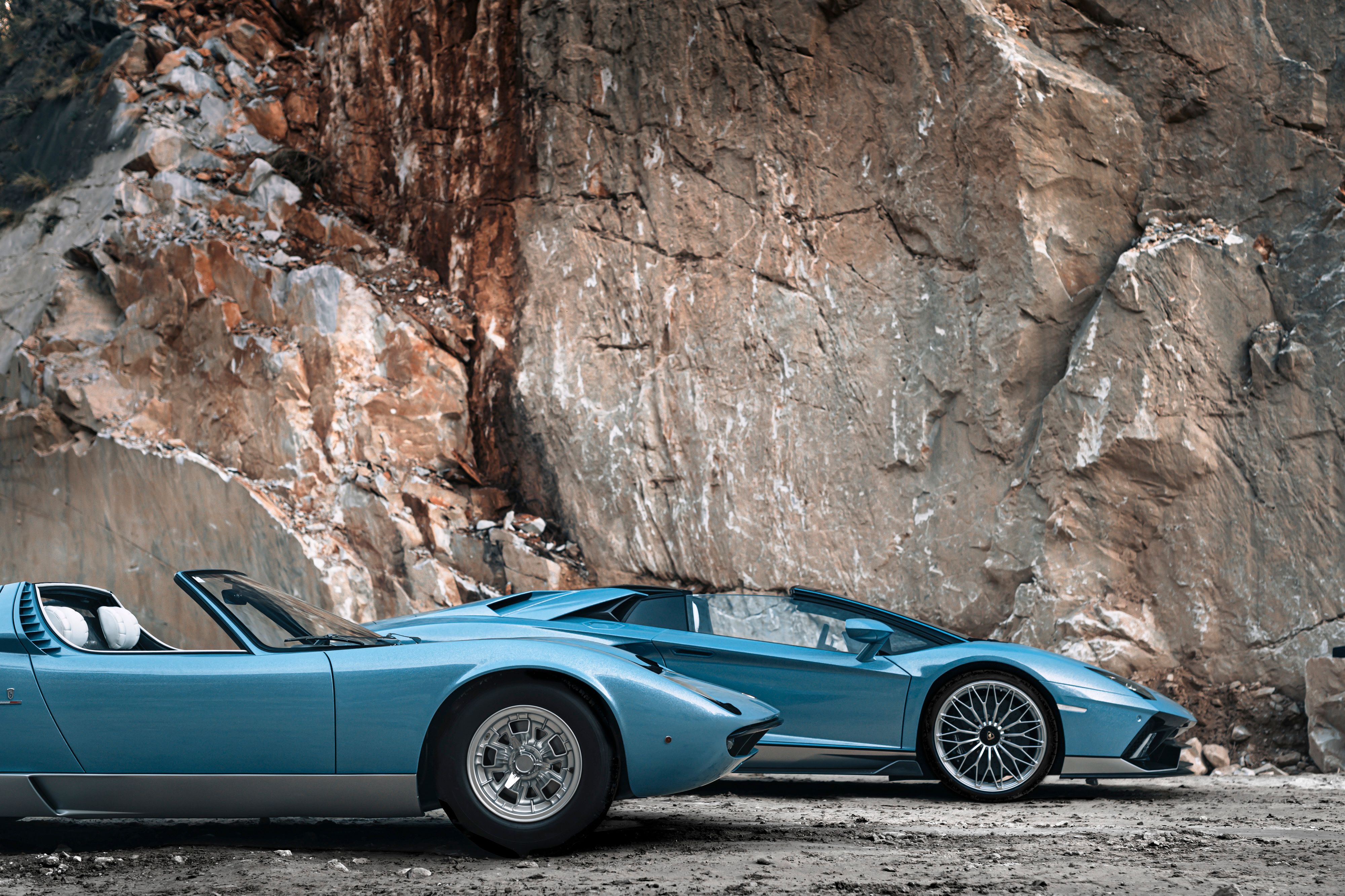 The Final Lamborghini Aventador Pays Homage to the Muira Roadster