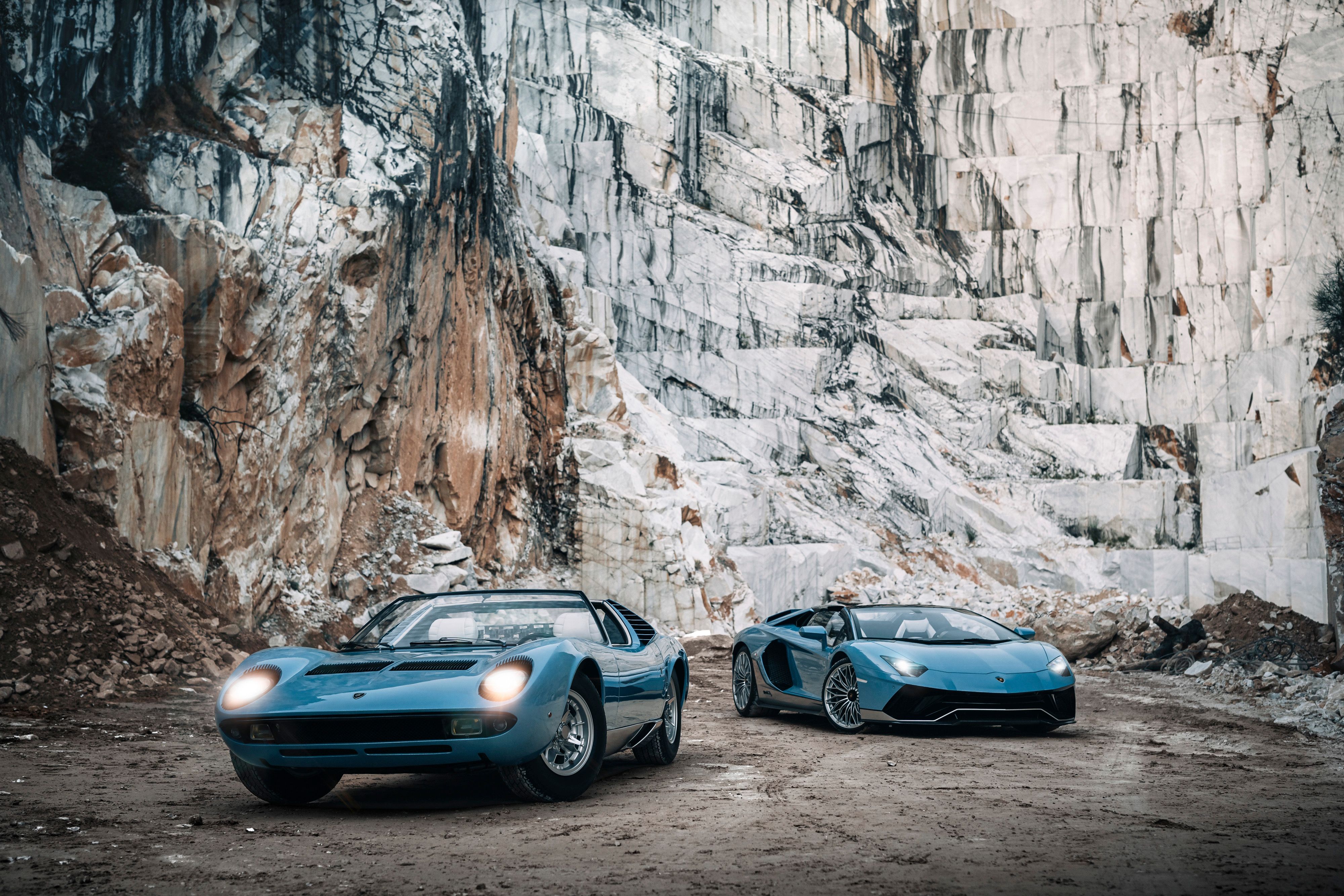 The Final Lamborghini Aventador Pays Homage to the Muira Roadster