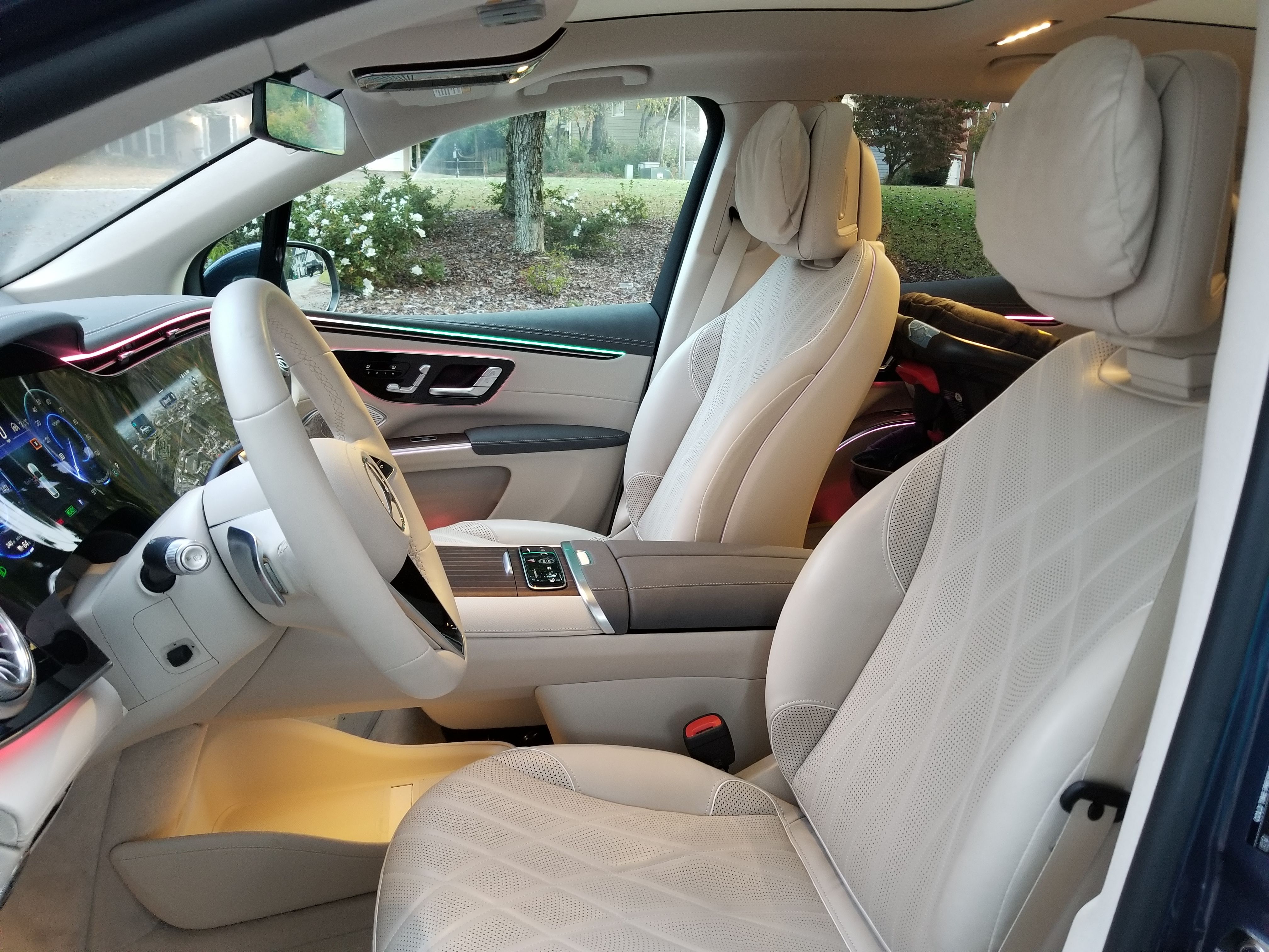 2023 Mercedes-Benz EQS SUV 580 Drive: A Powerful And Tech-laden Masterpiece