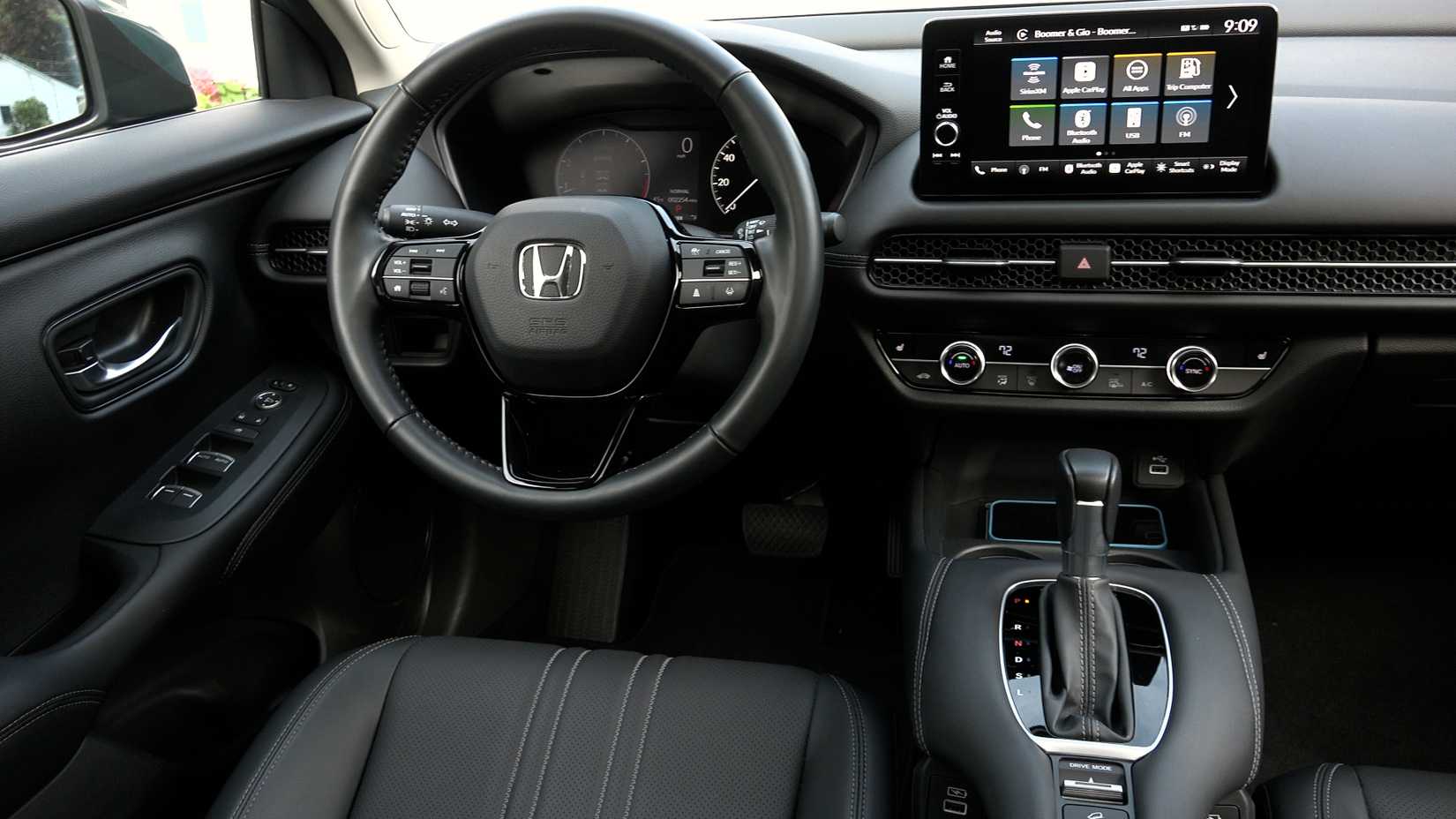 2025 Honda HR-V Interior And Exterior Picture Gallery
