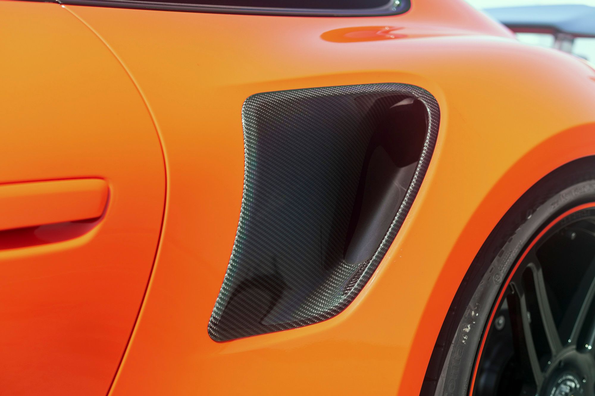 Manhart Introduces the TR800, a Porsche 911 Turbo S With More Than 800 ...