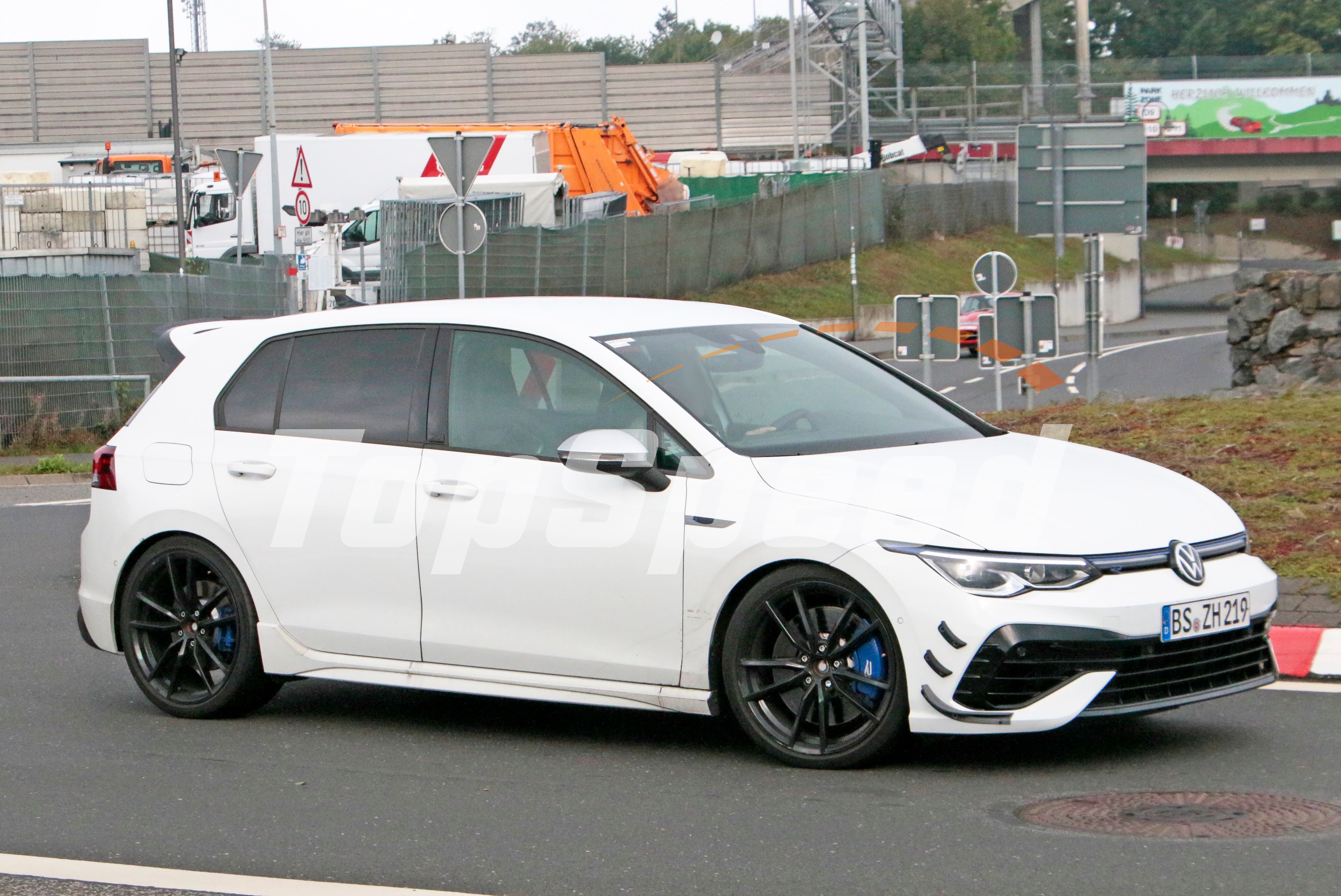 Spy Shots: An Early Look at the 2023 Volkswagen Golf R