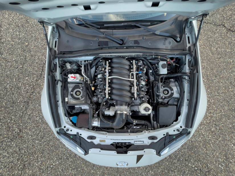 Mazda MX-5 By Flyin' Miata Is Powered By A GM LS3 Engine