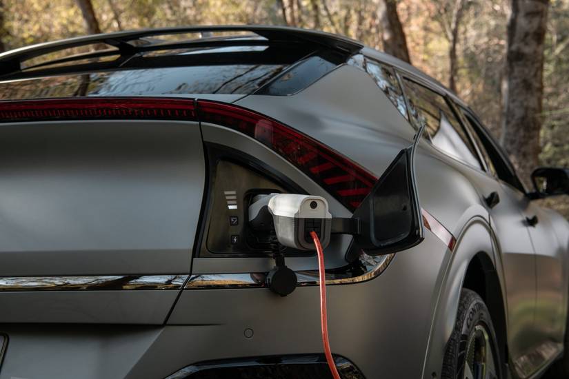 10 Reasons Why The Kia EV6 Is The Best EV You Can Buy Today
