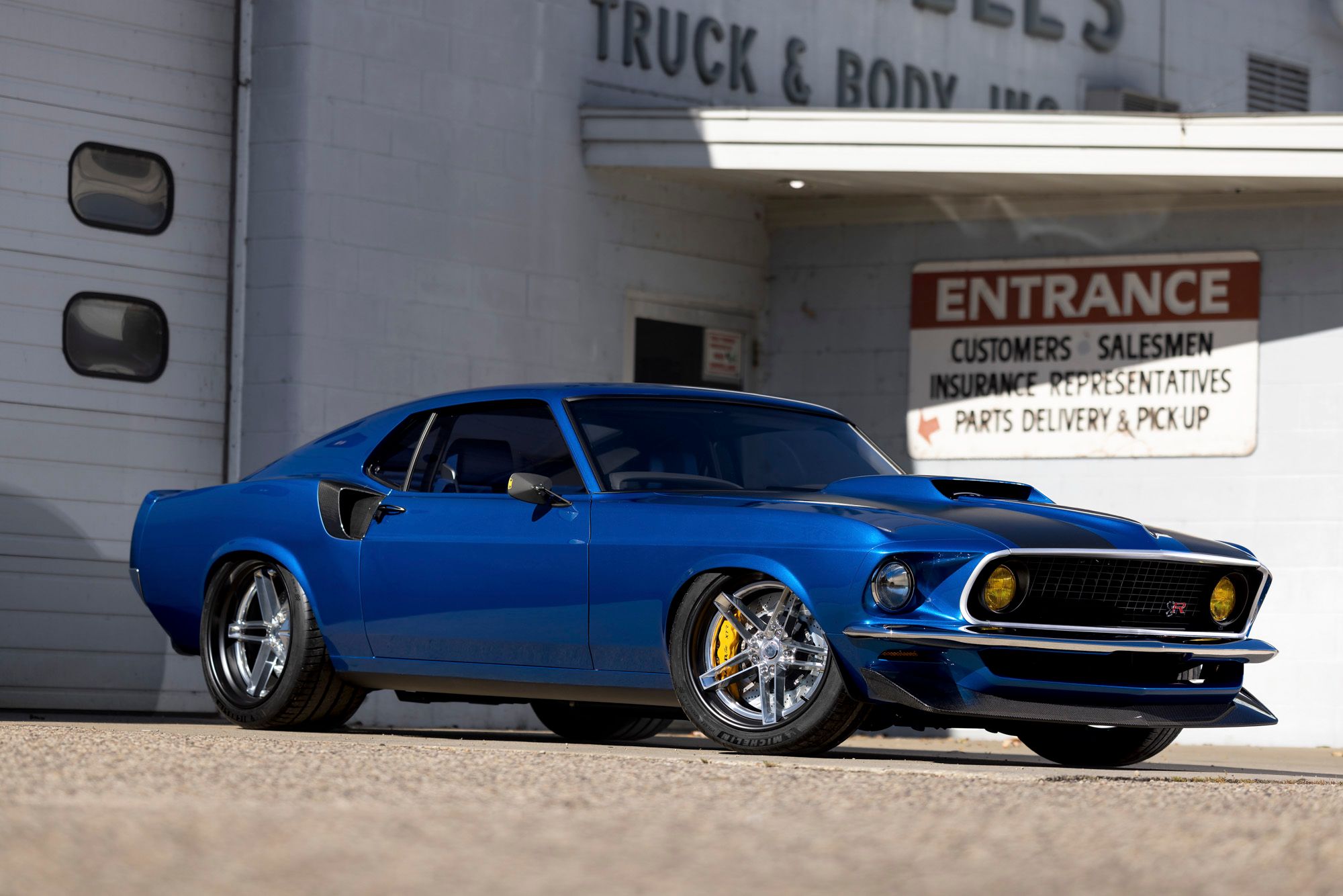 Ringbrothers Debuts Patriarc Based On 1969 Ford Mustang Mach 1