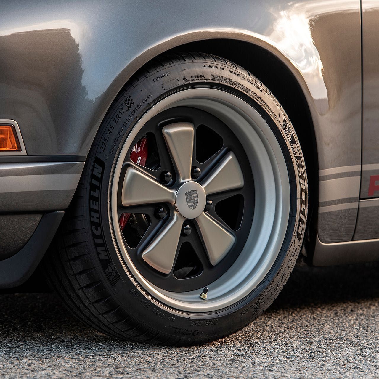 Singer's Kent Commission Porsche 911 Is A Gray And Blood Red Stunner