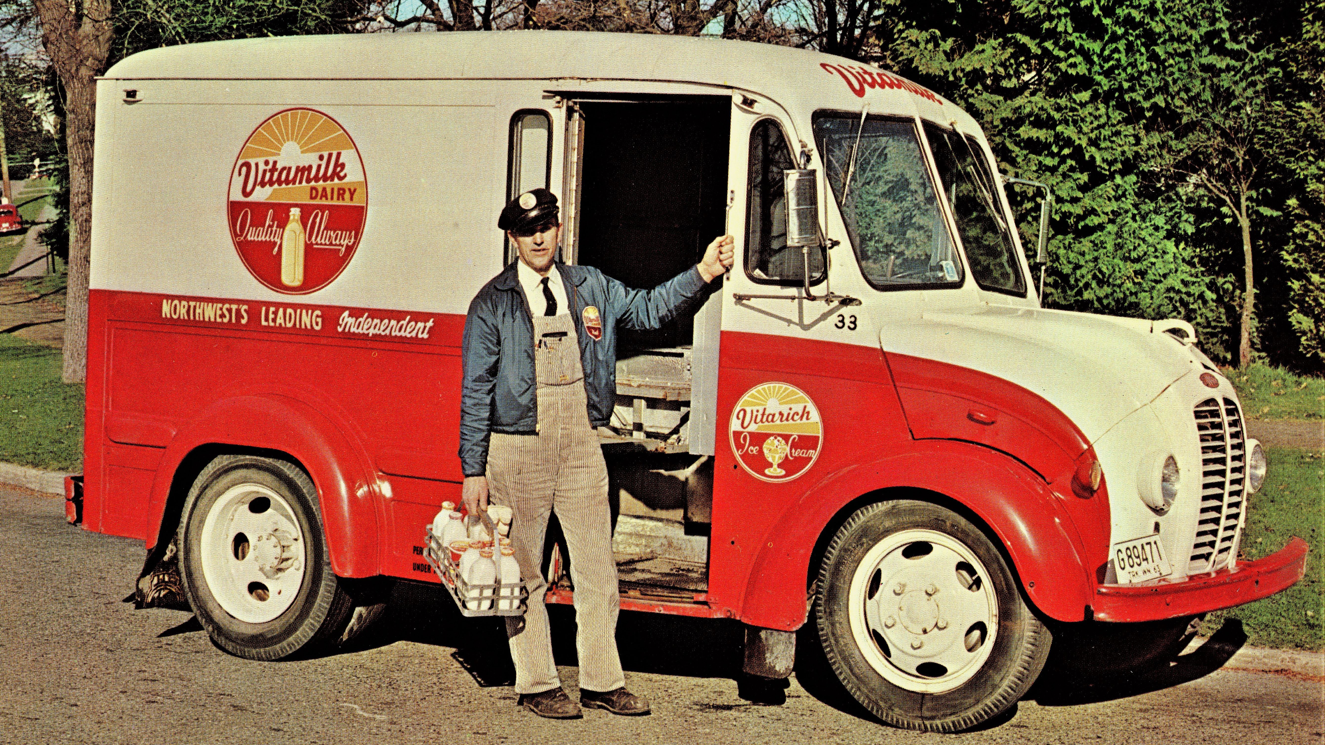 Do Luxury Minivans Exist? Here's What Your Can Buy