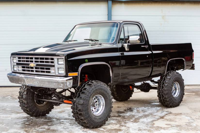 The Chevrolet Square-Body Was One Of The First Non-Work-Trucks Ever