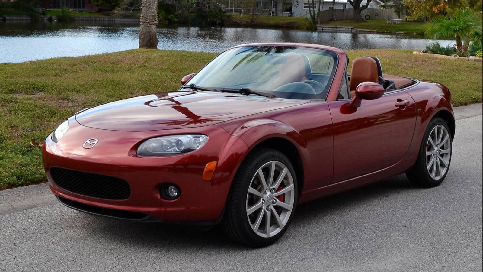 10 Dirt Cheap But Fast Cars On The Market Today