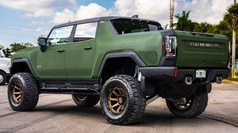 This GMC Hummer EV Custom Is Ready To Storm Florida Beaches With Kevlar ...