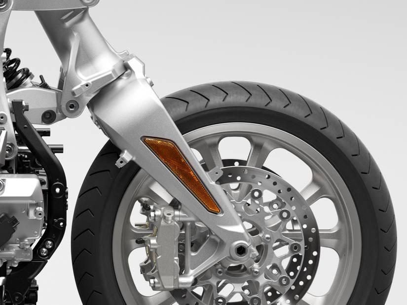 10 Reasons The Honda Gold Wing Needs To Be In Your Garage