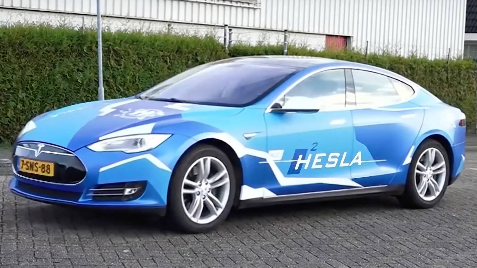 Could Hydrogen Finally Pose A Threat To Elon Musk's EV-Only Strategy ...