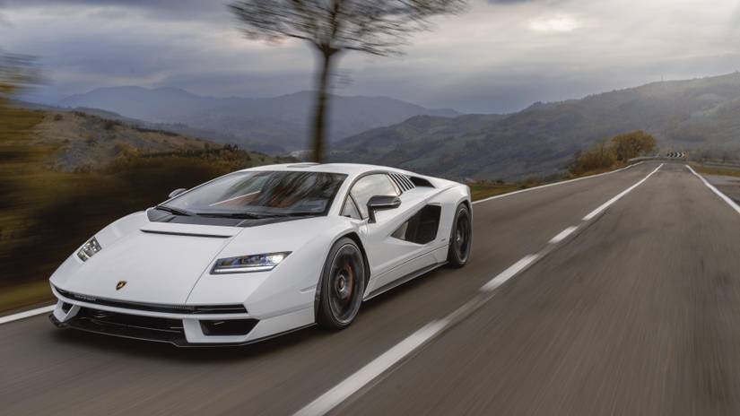 10 Reasons Why The New Lamborghini Countach Is A Disgrace To The Name