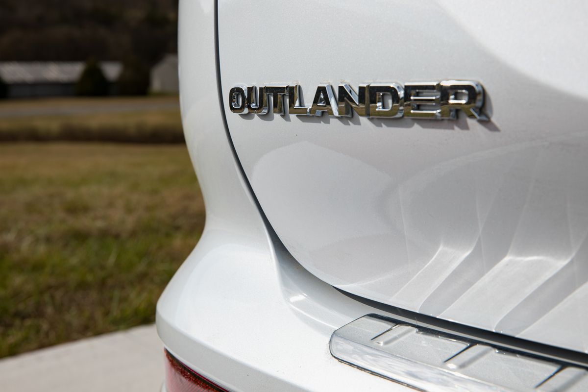 2023 Mitsubishi Outlander PHEV: Performance, Price, And Photos