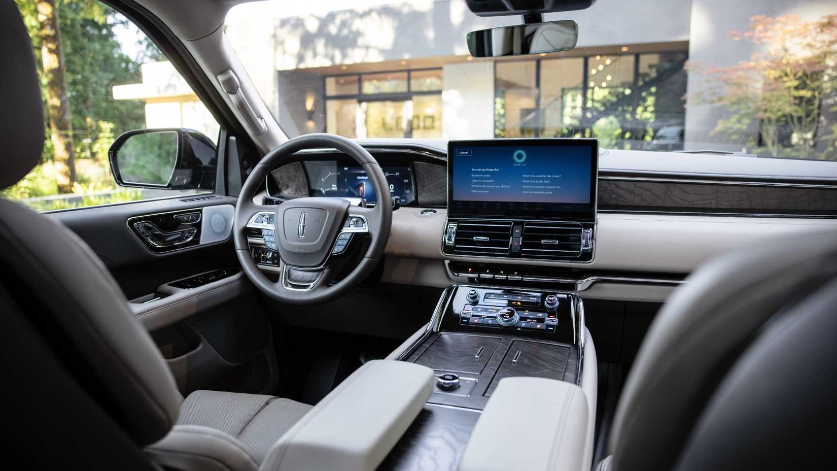 10 Luxury SUVs With The Best Interiors