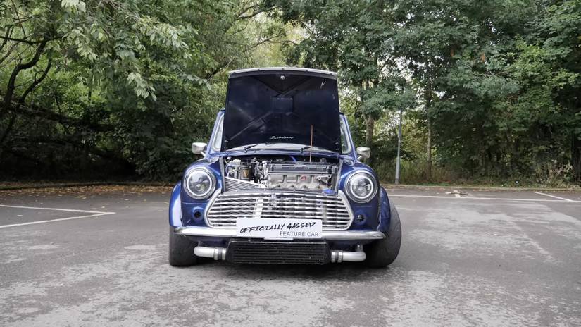 The MINI With The Power-To-Weight Ratio Of A Bugatti Veyron Supersport