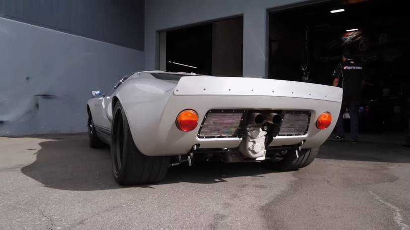 Here’s An In-Depth Look At The Superformance Ford GT40 And Its Shelby ...
