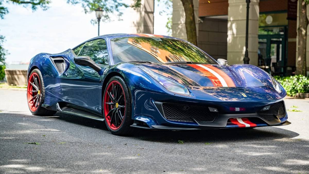 10 Things You Need to Know About The Ferrari 488 Pista