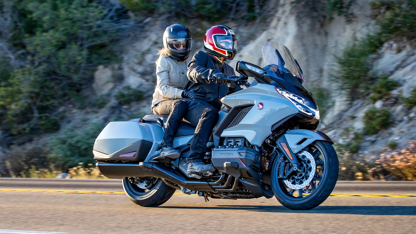 15 Motorcycles With Cruise Control