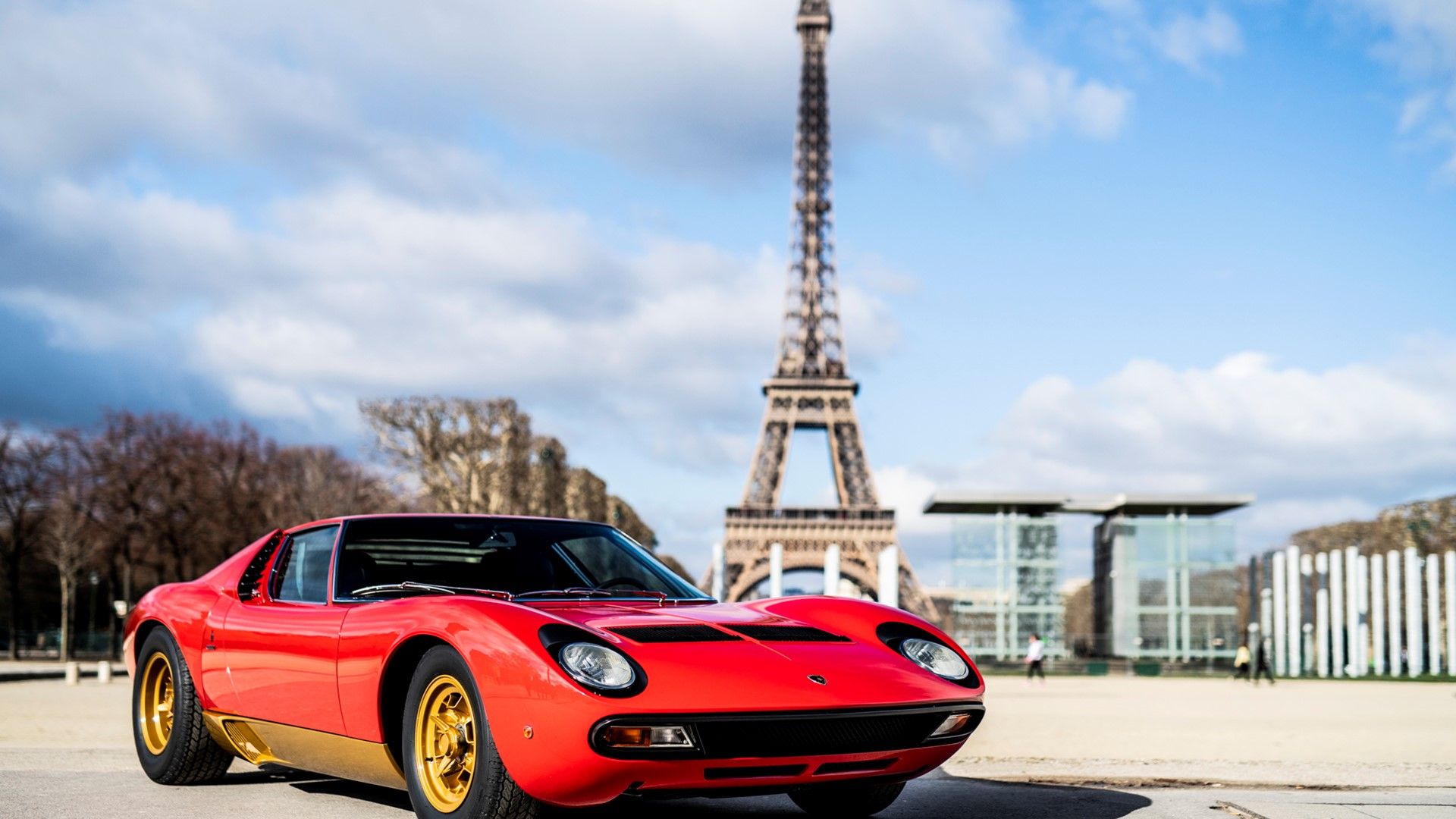 10 Highly Affordable Performance Cars From The 2000s