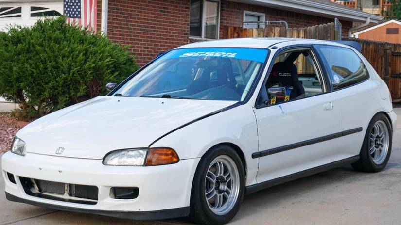 Here's A Detailed Look At Every Generation Of The Honda Civic To Date