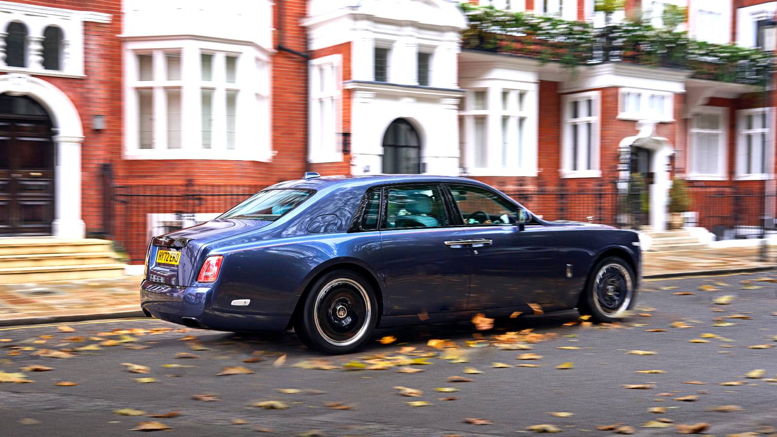 10 Luxury Cars That Left A Lasting Impact