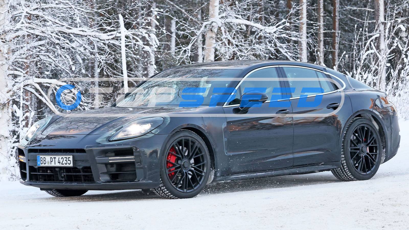 These Spy Shots Just Exposed The New High-Performance Porsche Panamera ...