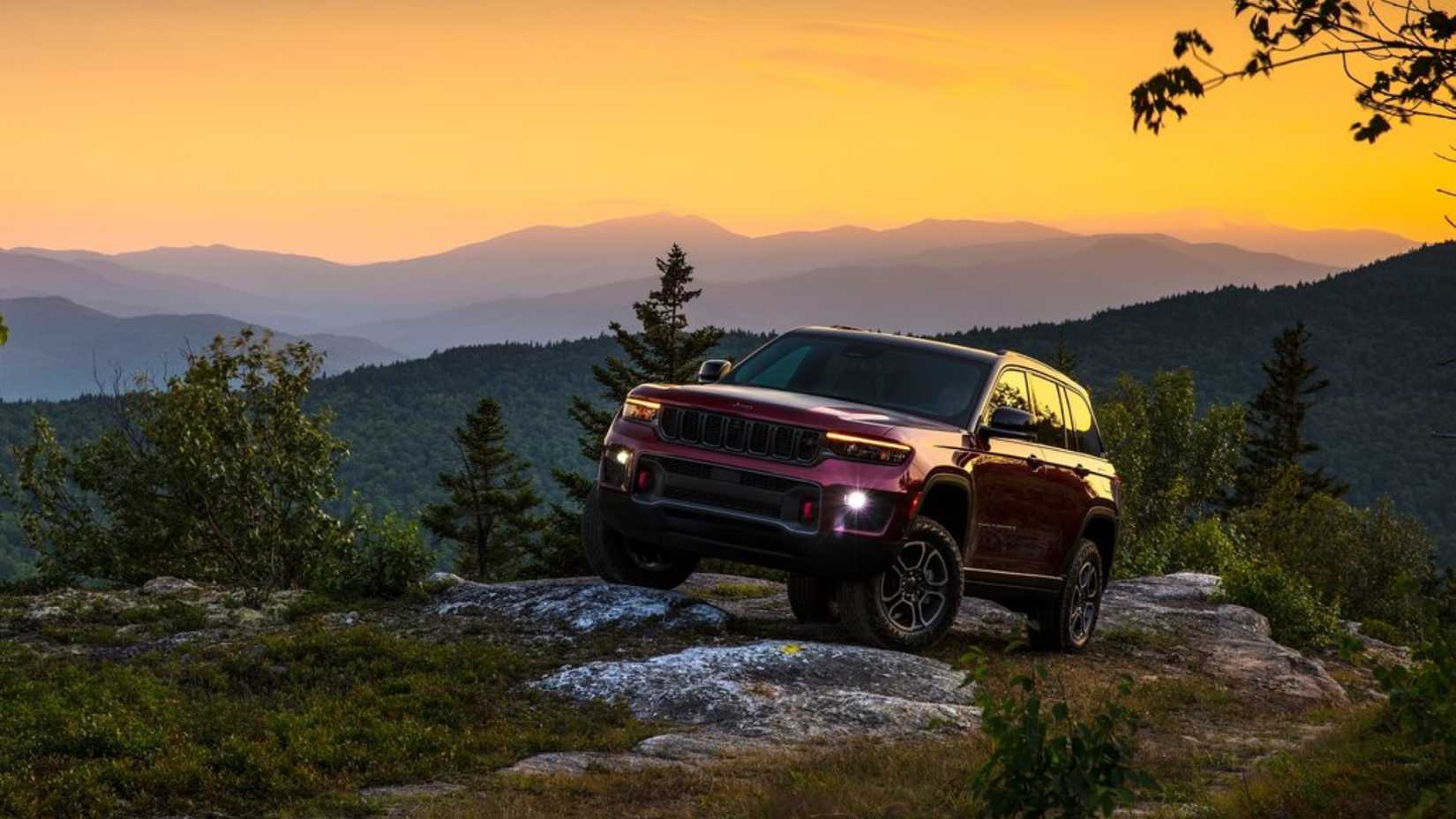 13 Rugged Hybrid SUVs That Are Perfect For Off-Roading
