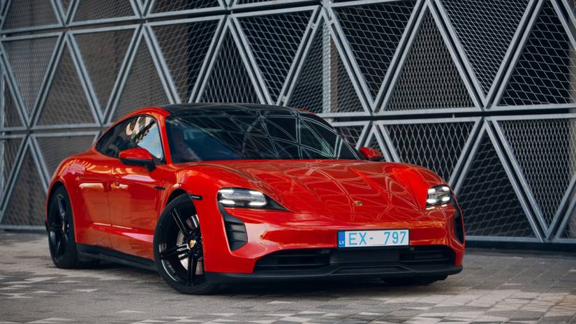 Why The Porsche Taycan 4S Is The Perfect Blend Of Performance And Usability