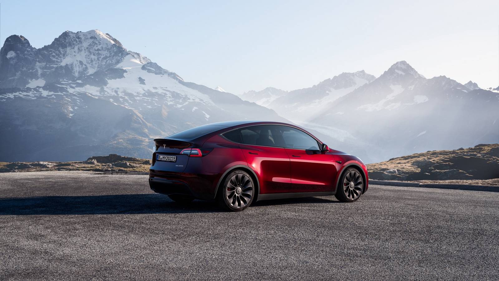 What A BMW and Tesla Collaboration Could Mean For the Electric Car Industry
