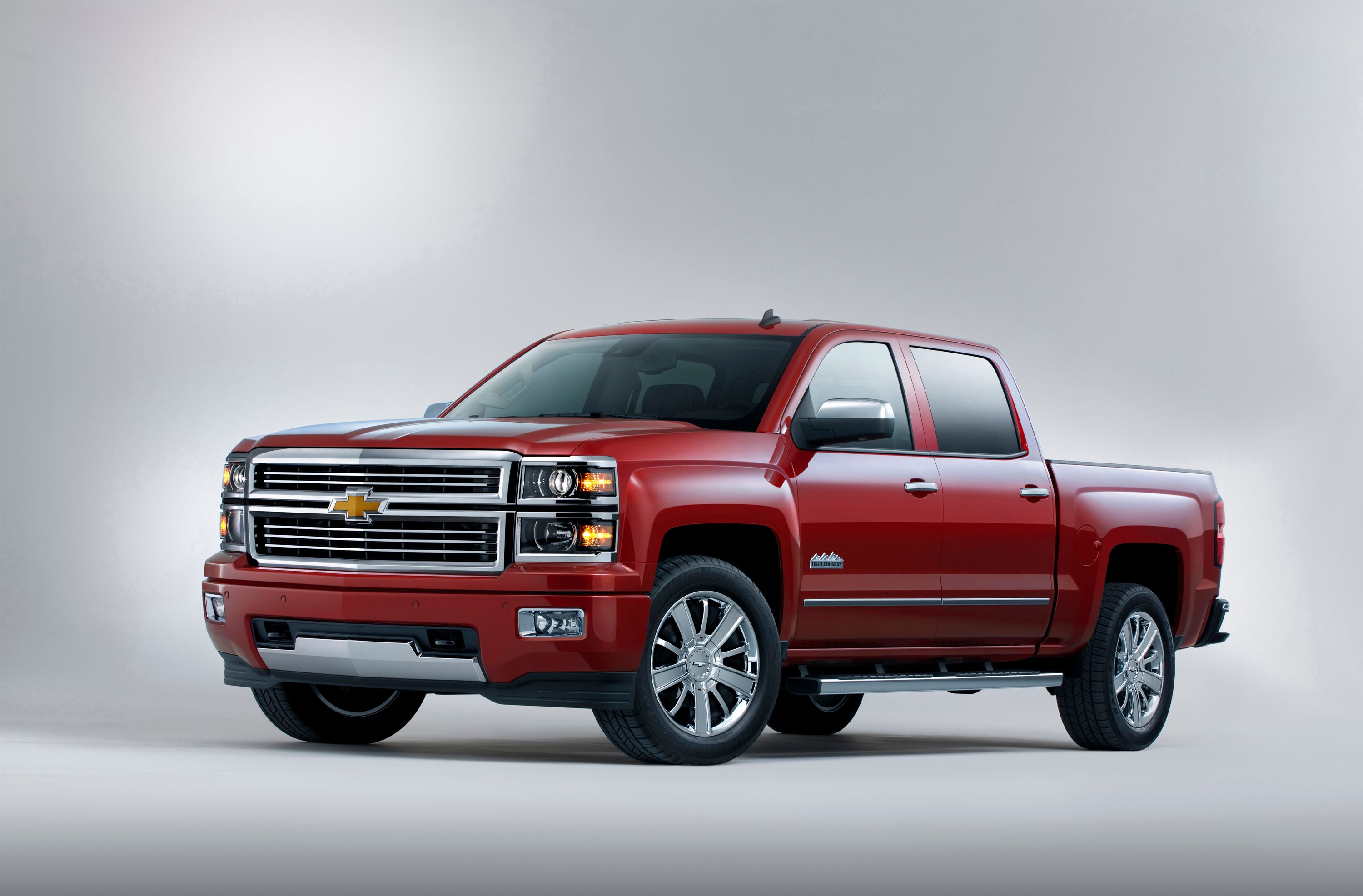 2014-2018 Chevrolet Silverado: Performance, Price, And Photos