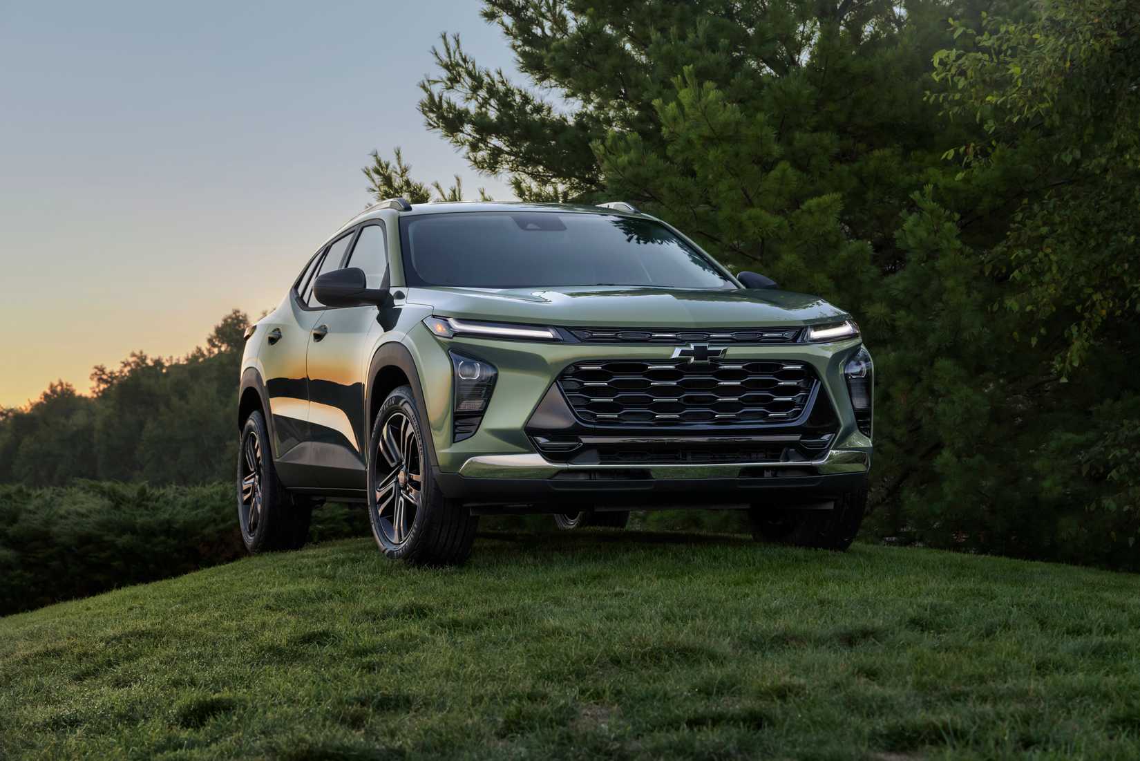 2024 Chevrolet Trax Vs. 2024 Chevrolet Trailblazer: Key Differences And ...