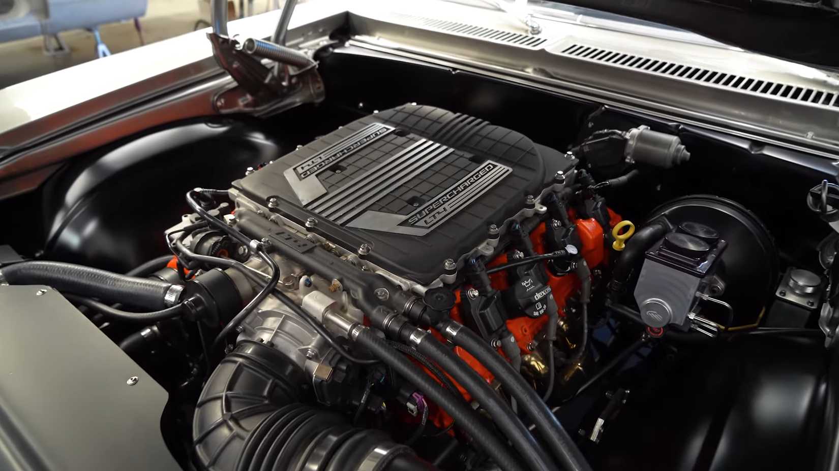 Chevy Will Never Stop Using Its Small-Block LT V8 — And That’s A Good Thing