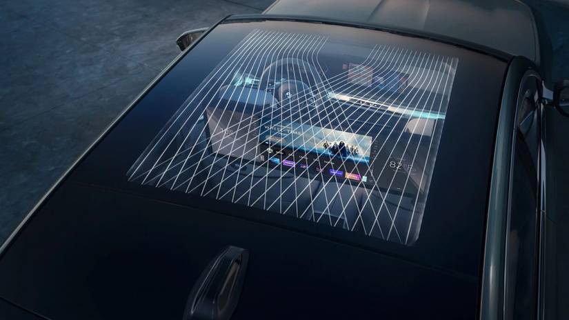 Here's How The BMW i7 Stacks Up Against The Lucid Air