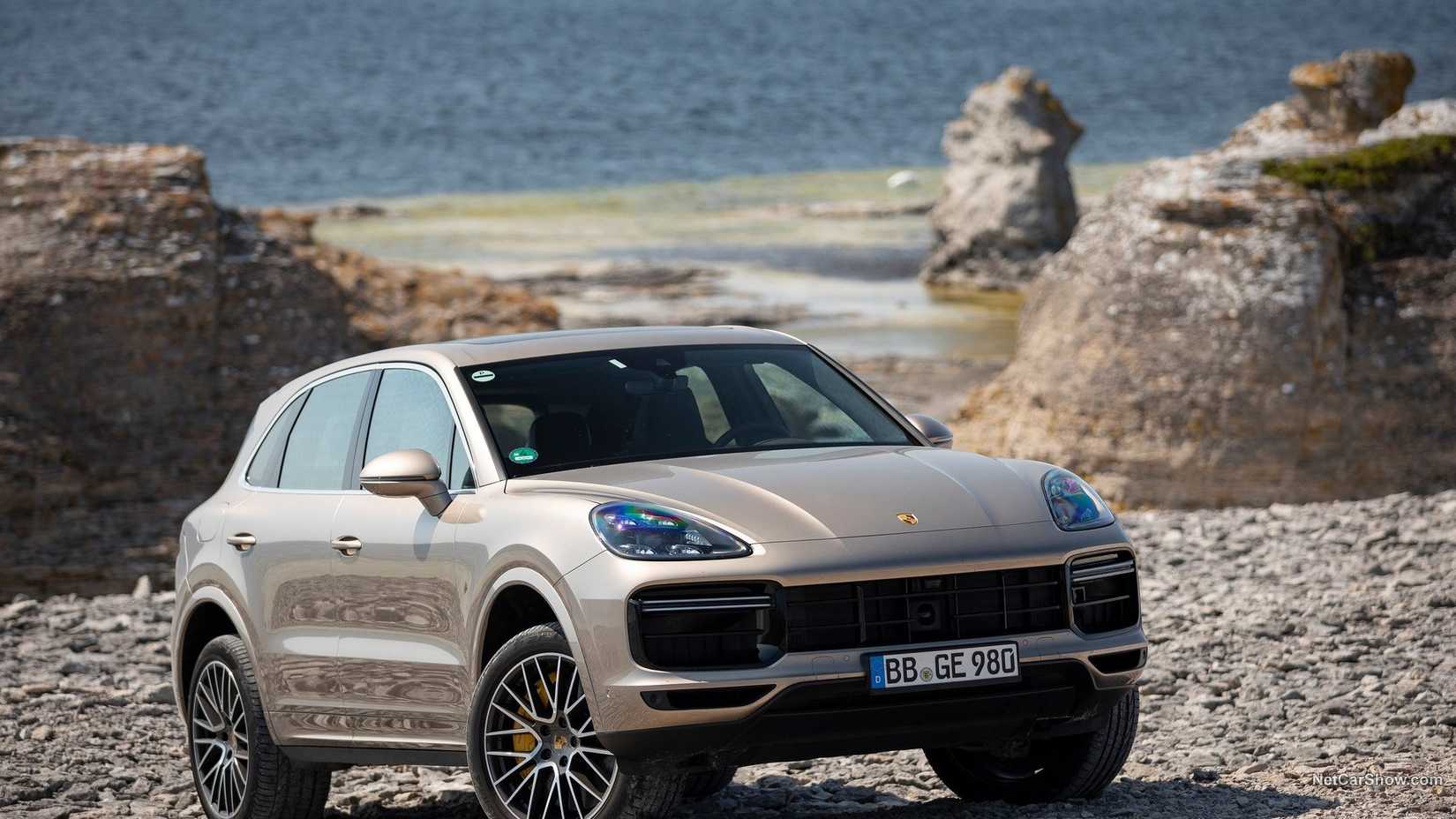 Here’s How Much A 5-Year-Old Porsche Cayenne Is Worth Today