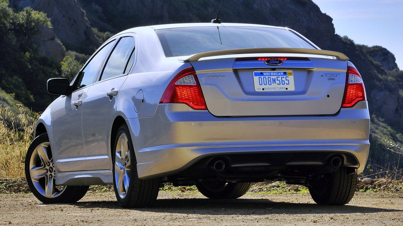 2006-2012 Ford Fusion: Performance, Price, And Photos