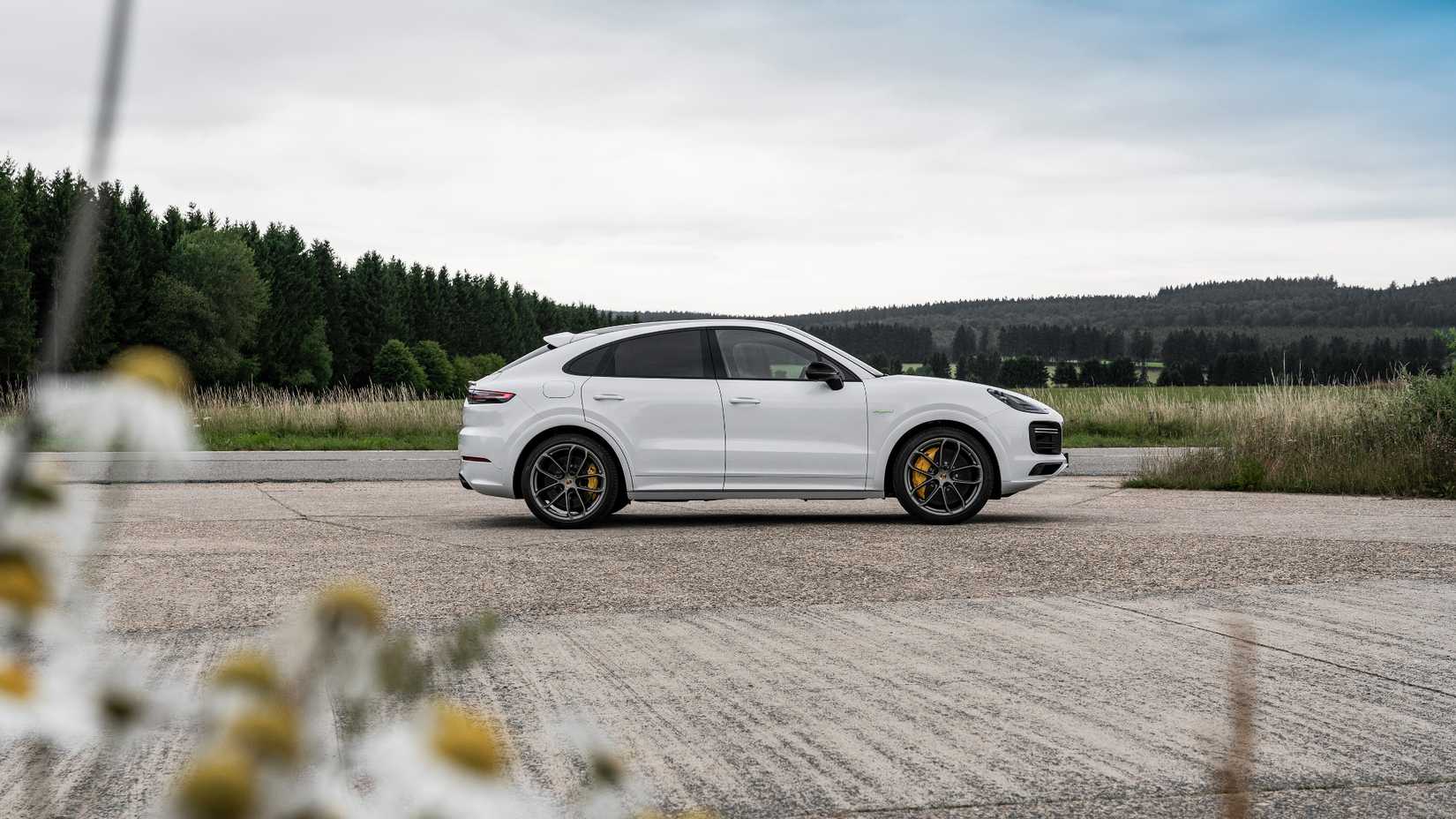 Here’s How Much A 5-Year-Old Porsche Cayenne Is Worth Today