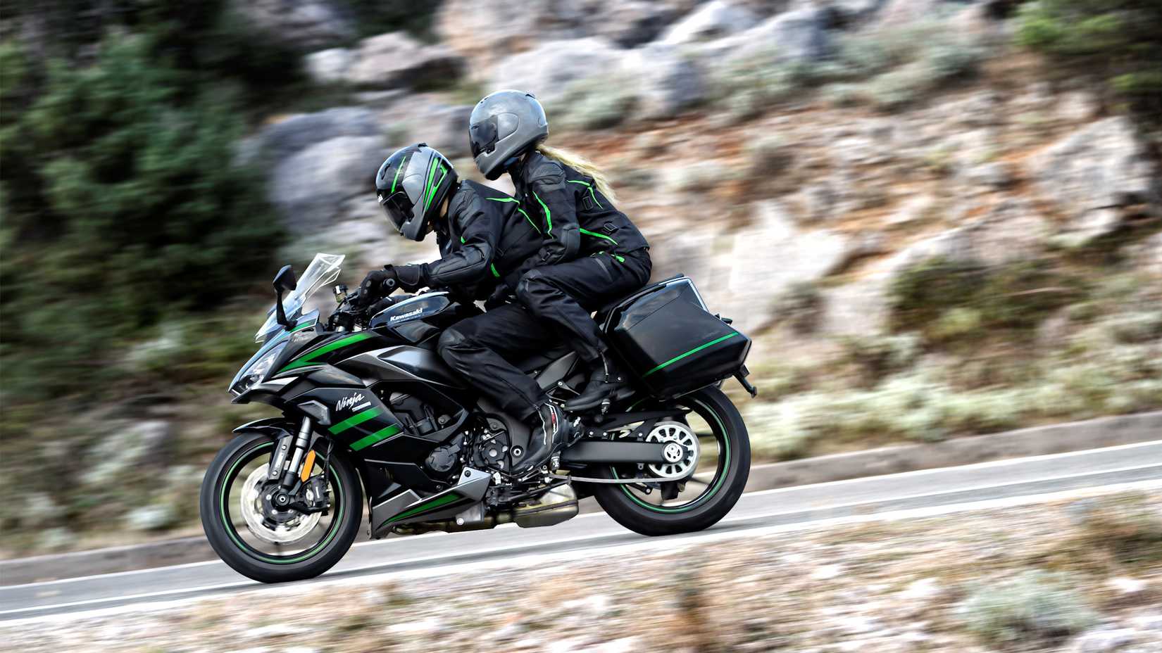 10 Best Touring Motorcycles For Relaxed Weekend Rides