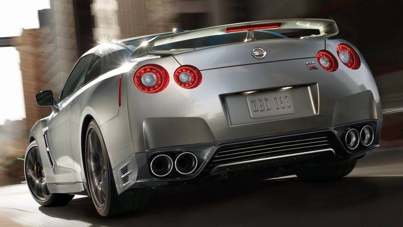 15 Affordable Cars That Will Outrun A C8 Chevy Corvette