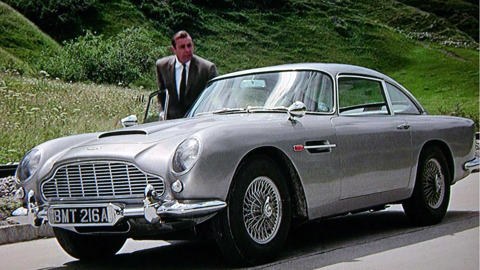 10 Great Looking Cars That Will Turn Heads Everywhere You Go