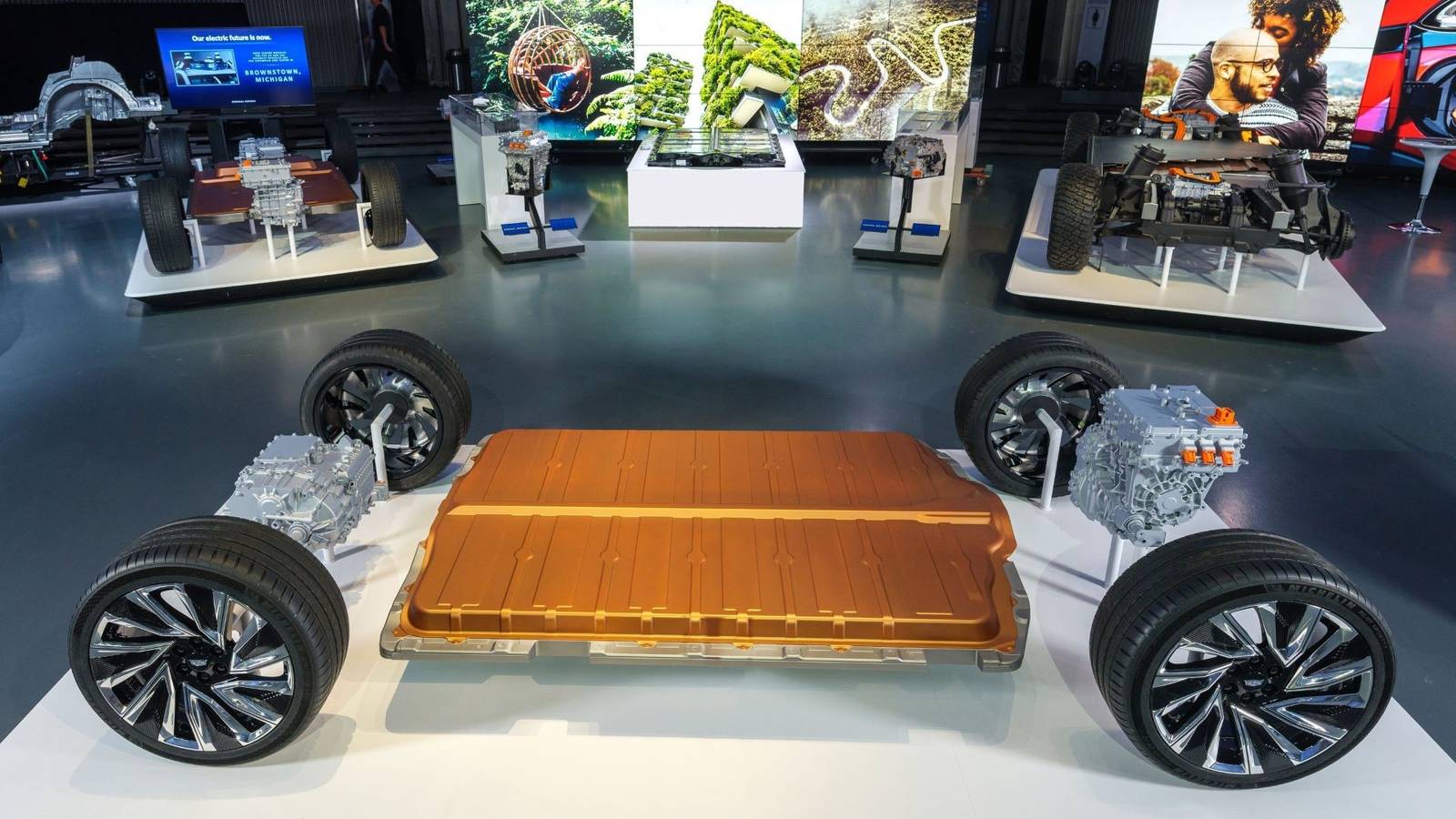 Here's How Battery Advancements Are Shaping EV Affordability