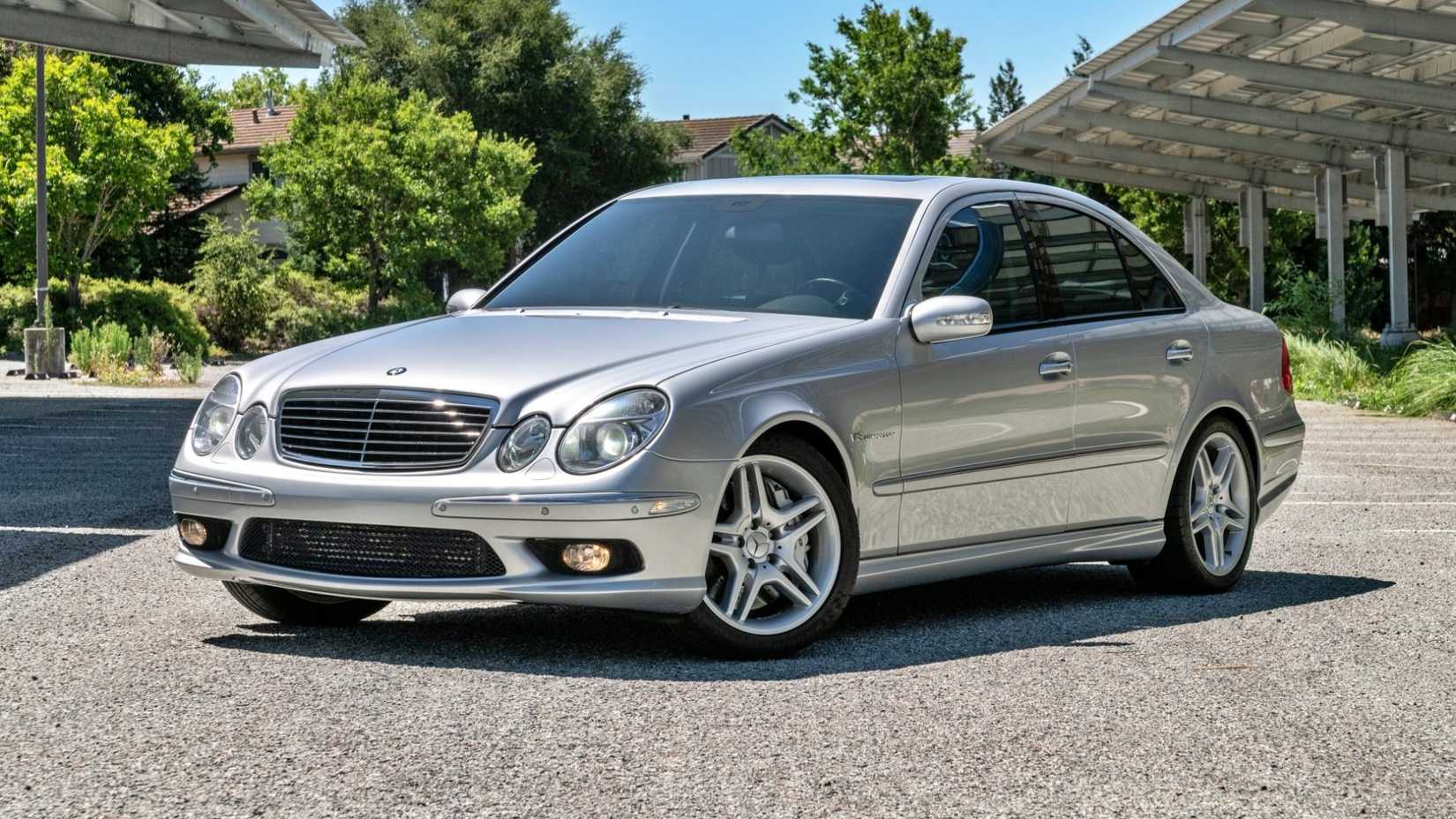 10 Underrated Powerful Sedans Worth Every Penny