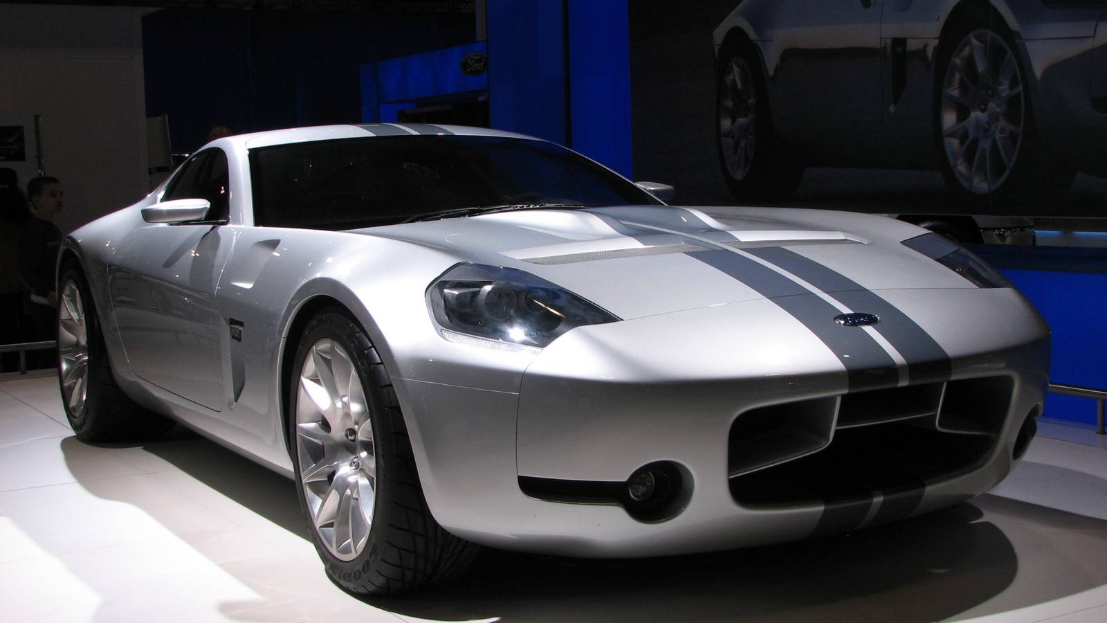 10 Concept Cars That Should Have Made It Production But Never Did