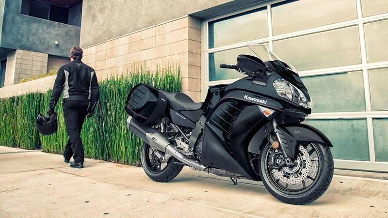 10 Best Touring Bikes Under $20,000