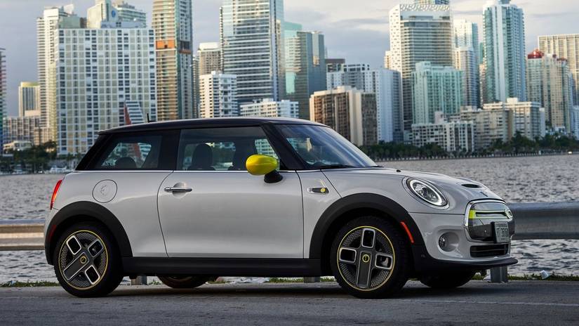 10 Best Electric Vehicles Under $40,000
