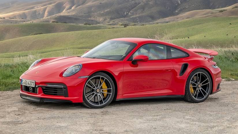 5 Awesome Exotic Italian Cars And Their German Rivals