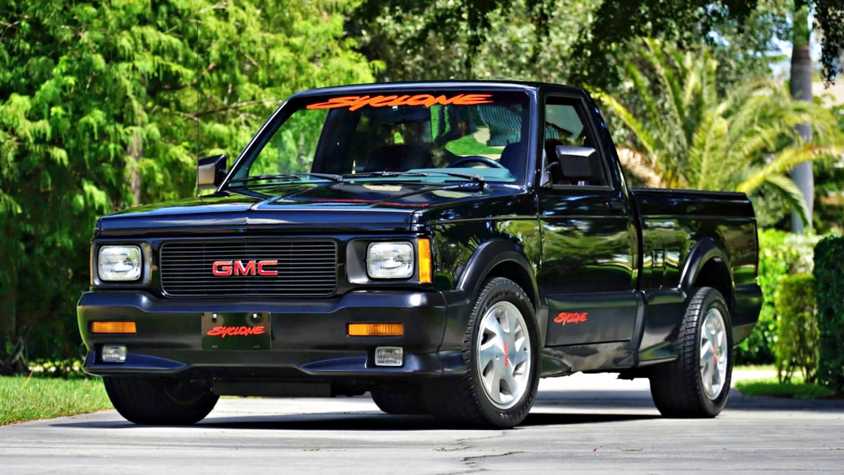 10 Classic American Pickup Trucks That Are Perfect For Restorations