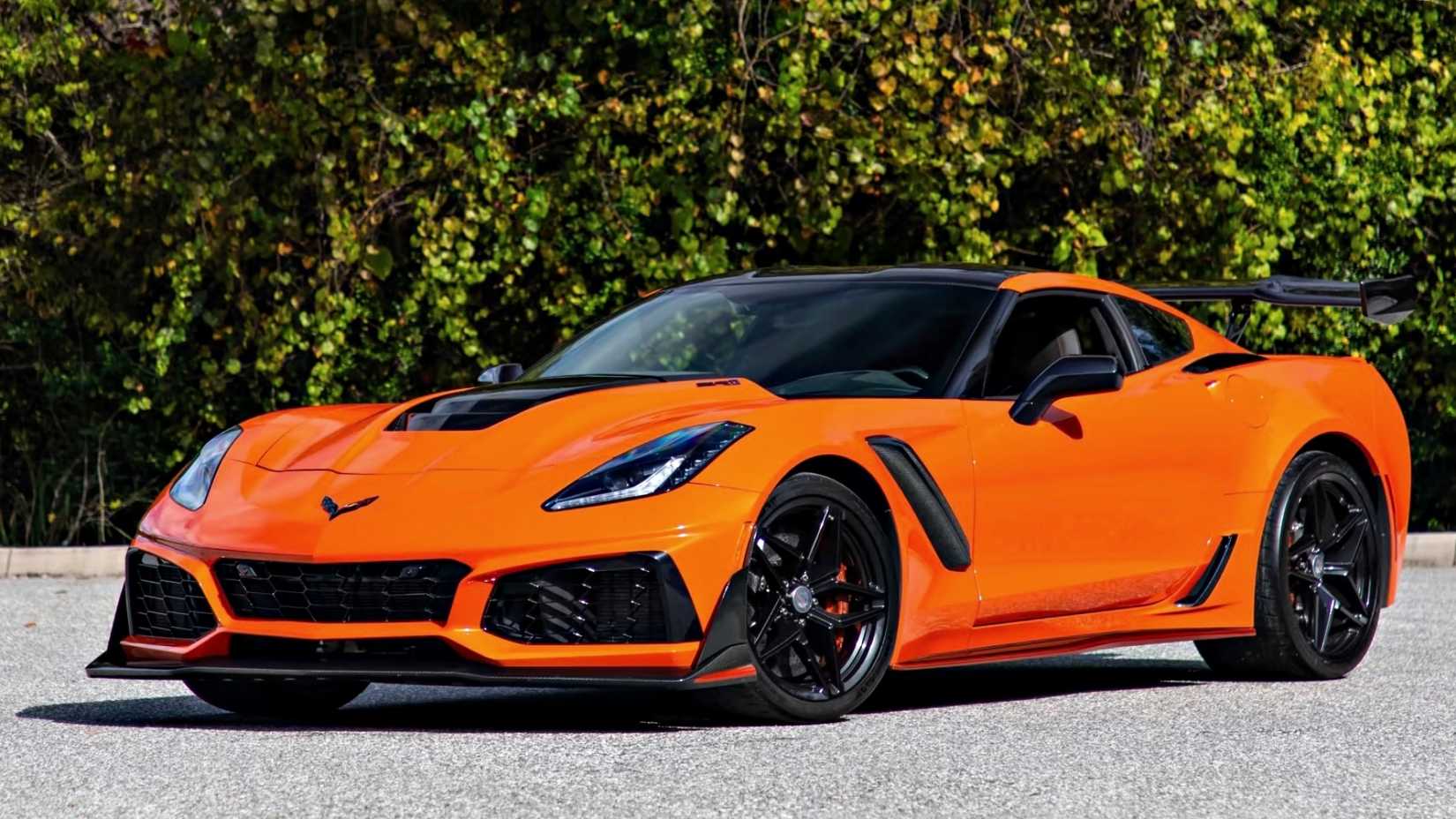 Top 10 Best Corvettes of All Time: Iconic Models Ranked