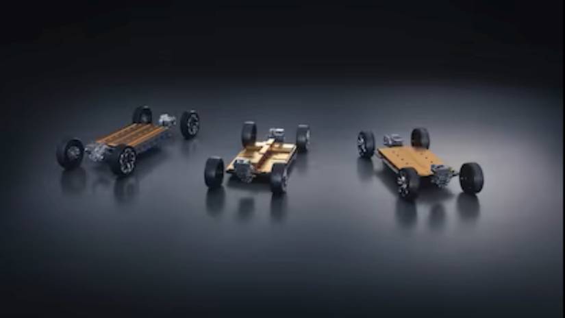 10 Things You Need To Know About The 2024 GMC Hummer EV